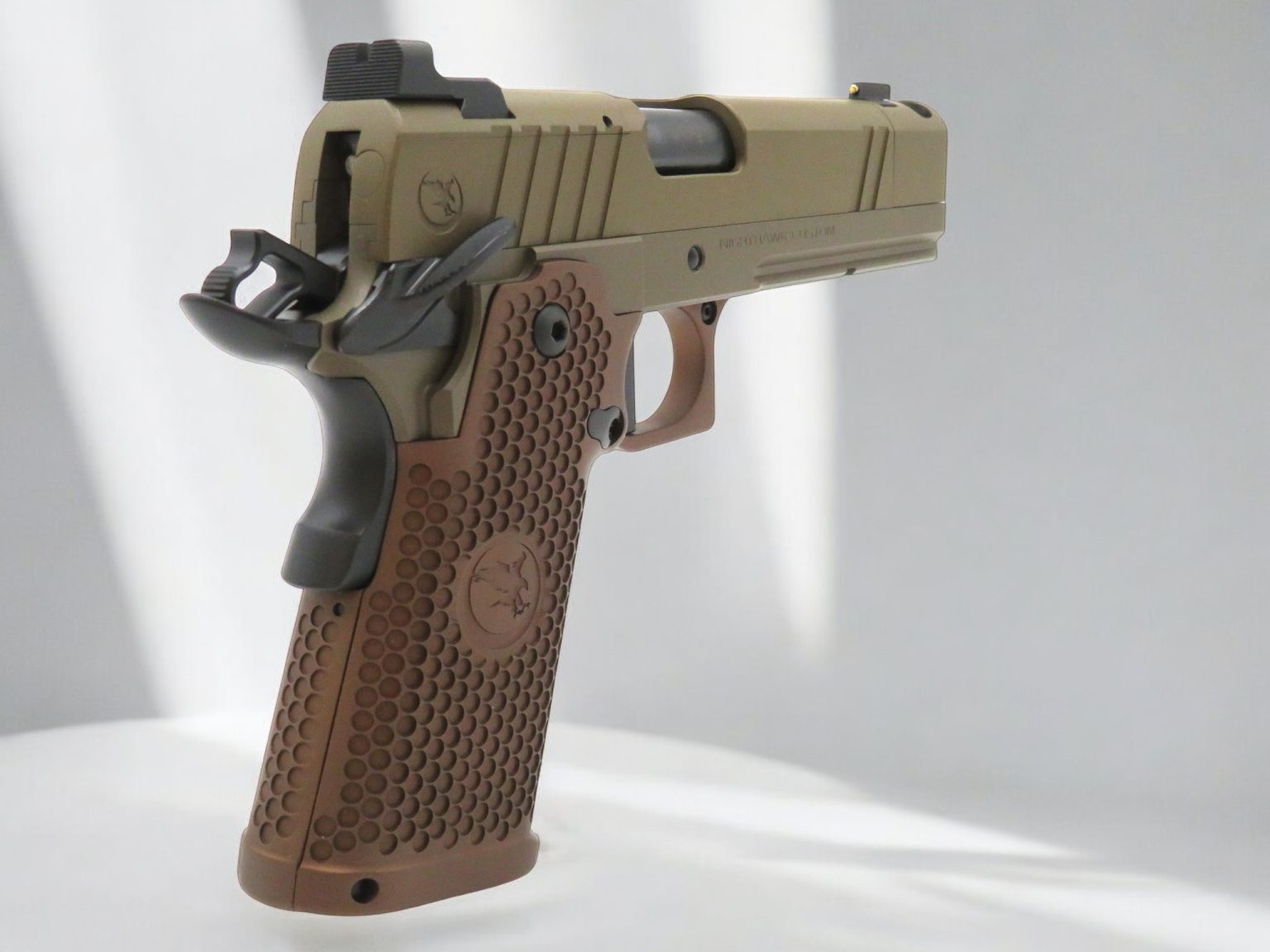 NIGHTHAWK CUSTOM SANDHAWK 2011 IOS AMBI SAFETY 9MM - SK Guns